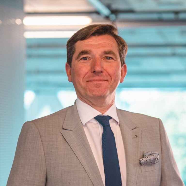 Heylen Group neemt FieldTrust over en versterkt positie in ...